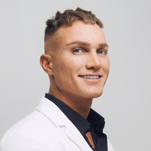 Randy Lindgren, MD Reviews, Before and After Photos, Answers - RealSelf