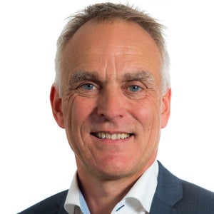 Adrian Richards, MBBS, MSc, Specialist Registered Plastic Surgeon ...