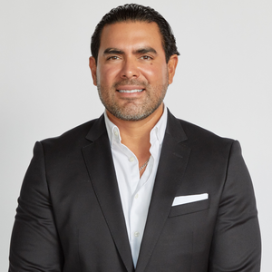 J. Roberto Ramirez Gavidia, MD, FACS Reviews, Before and After Photos ...