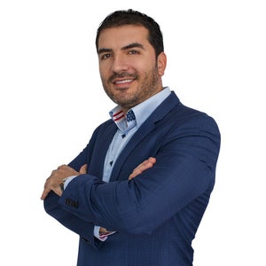 Luis Fernando Reyes, MD Reviews, Before and After Photos, Answers ...