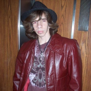 low set cheekbones men