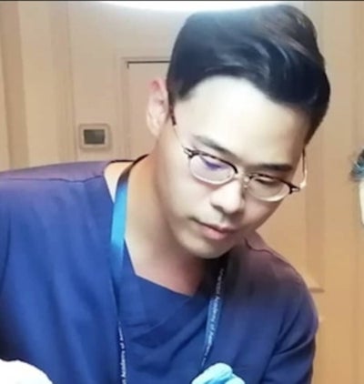 David Deng, MBBS, MRCS (Ed) Reviews, Before and After Photos, Answers ...