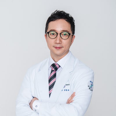 Hanjo Kim, MD Reviews, Before and After Photos, Answers - RealSelf