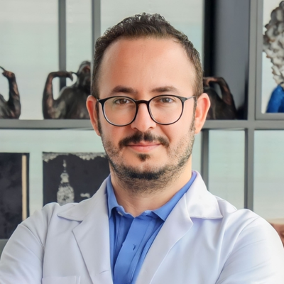 Malik Abaci, MD Reviews, Before and After Photos, Answers - RealSelf