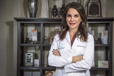 Hayley Brown, MD, FACS Reviews, Before and After Photos, Answers - RealSelf